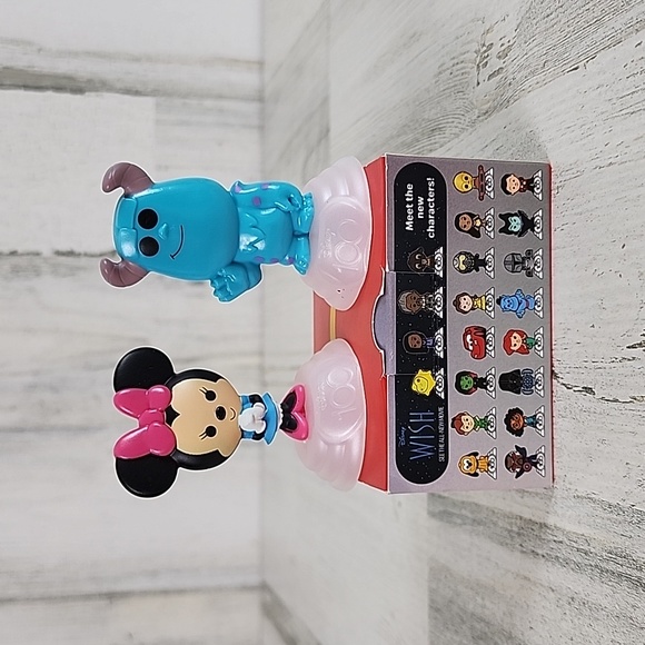 McDonald's | Toys | Mcdonalds Disney 0 Minnie Mouse And Sulley James P ...